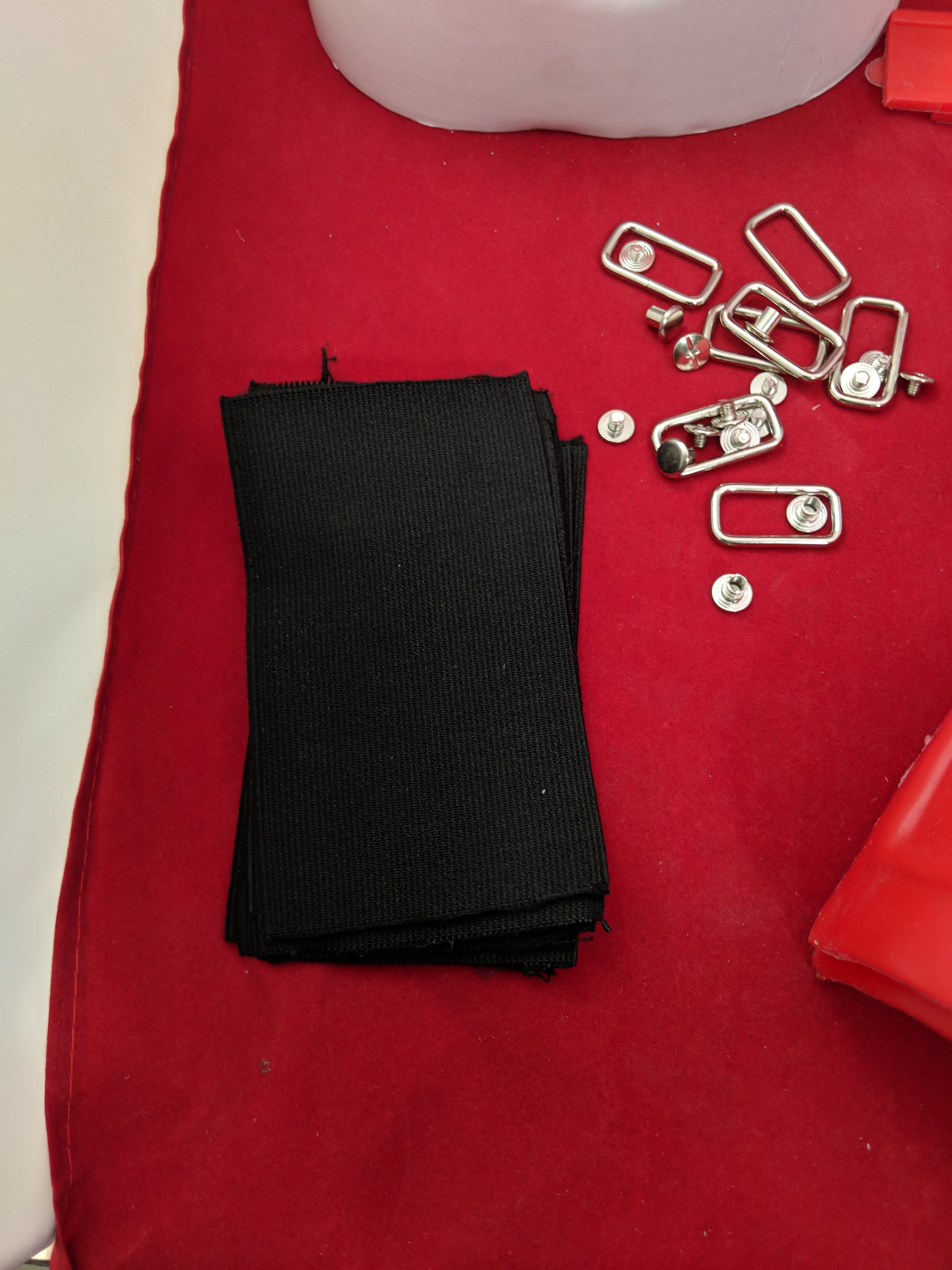 Shop - props, breakaway beer bottles, movie money and film related ...