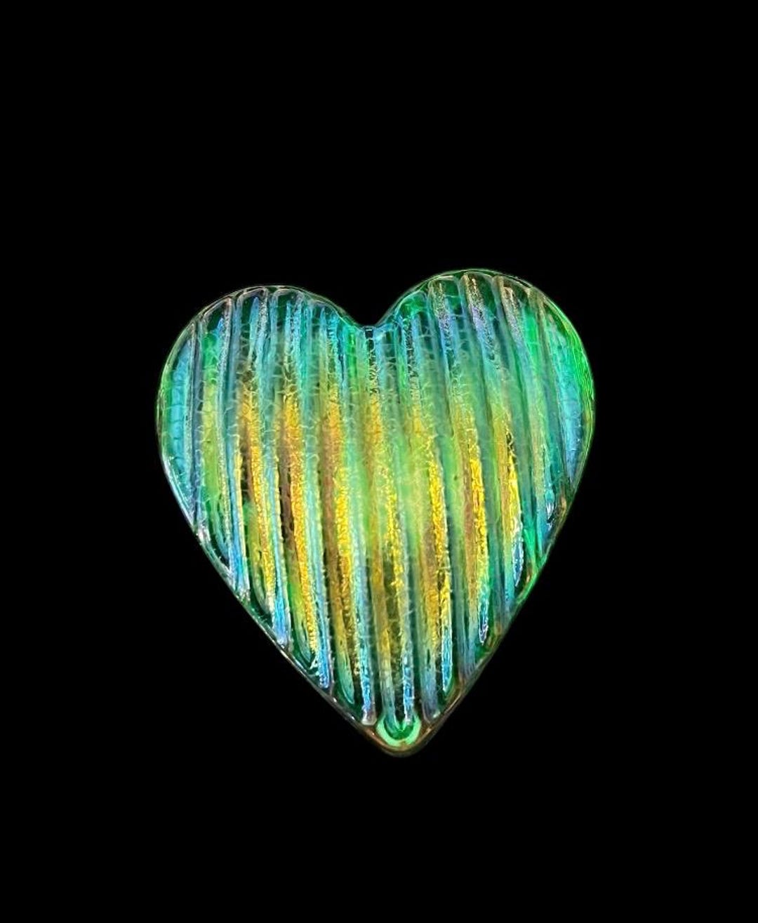 Robert Held Art Glass Ribbed Blue Green Iridescent Heart Paperweight ...