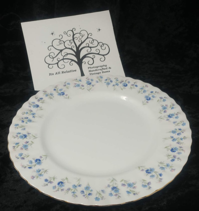 Royal Albert Bone China Memory Lane Pattern - Etsy Canada