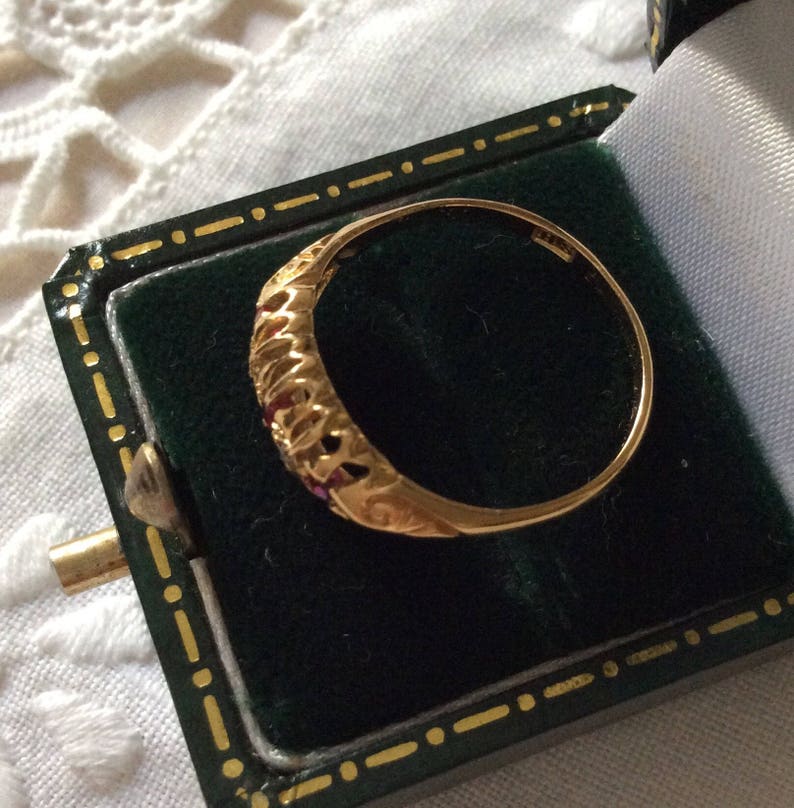 Exceptional ANTIQUE SPLENDID 18K Gold Ruby Diamond Ring - Etsy