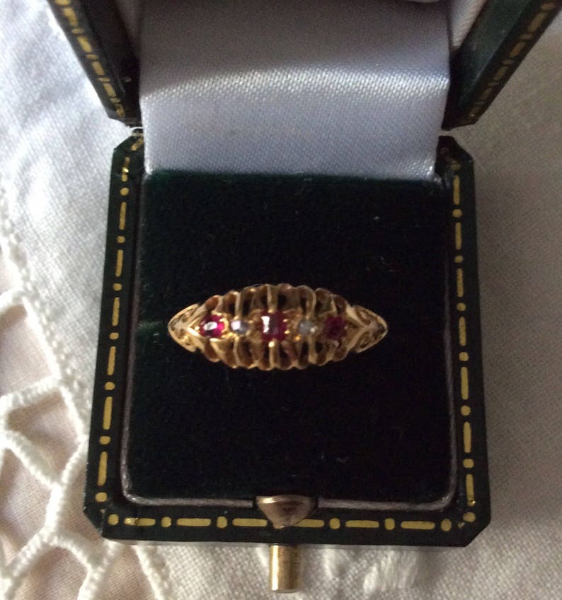 Exceptional ANTIQUE SPLENDID 18K Gold Ruby Diamond Ring - Etsy