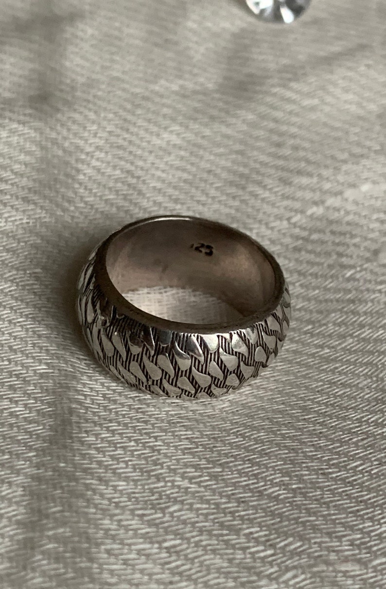 Silver Engraved Ring - Etsy