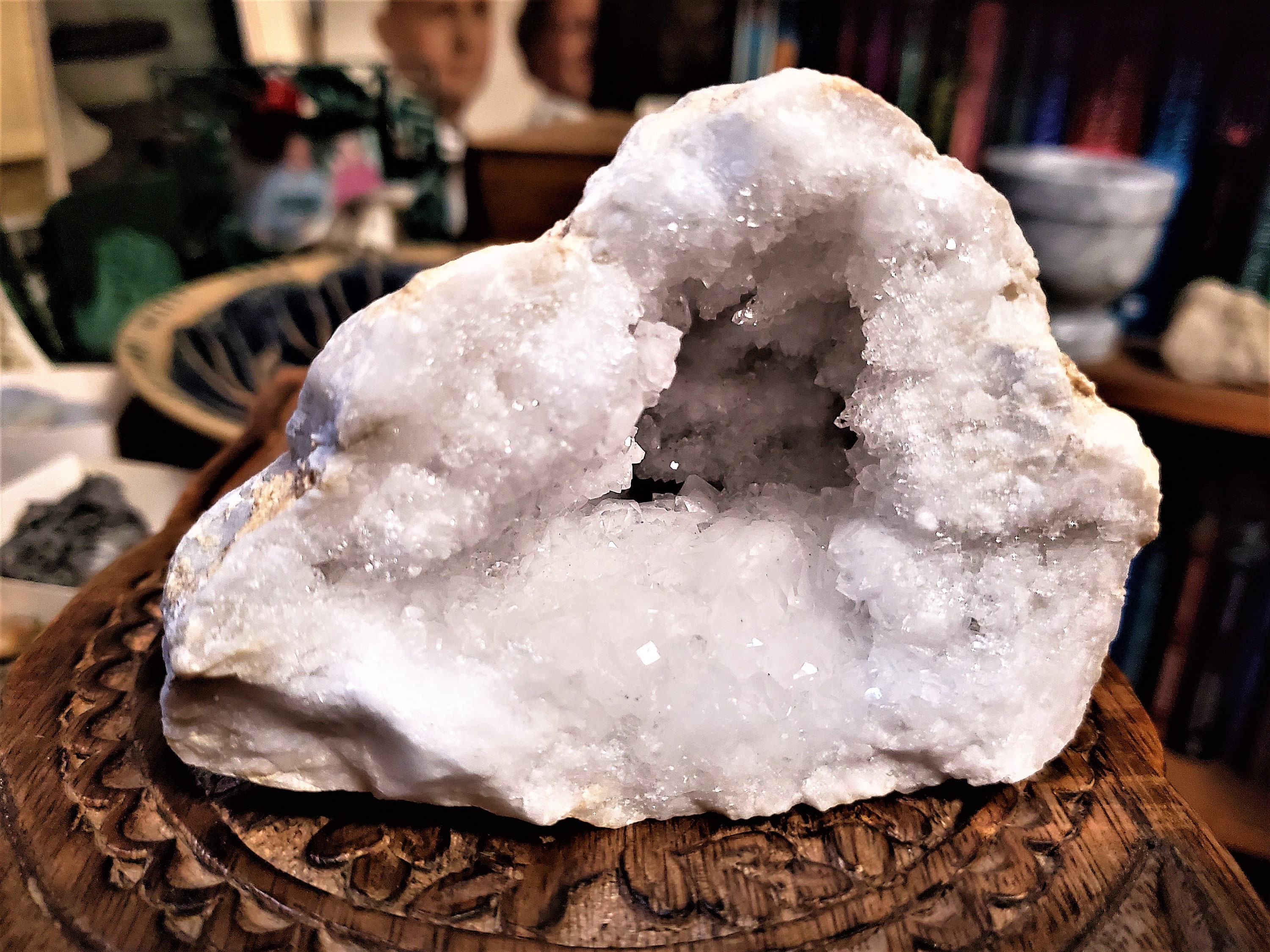 Quartz Geode. Metaphysical, Wiccan, Pagan - Etsy