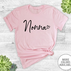 Nonna Heart - Unisex T-shirt - Nonna Shirt - Nonna Gift - Gift for ...