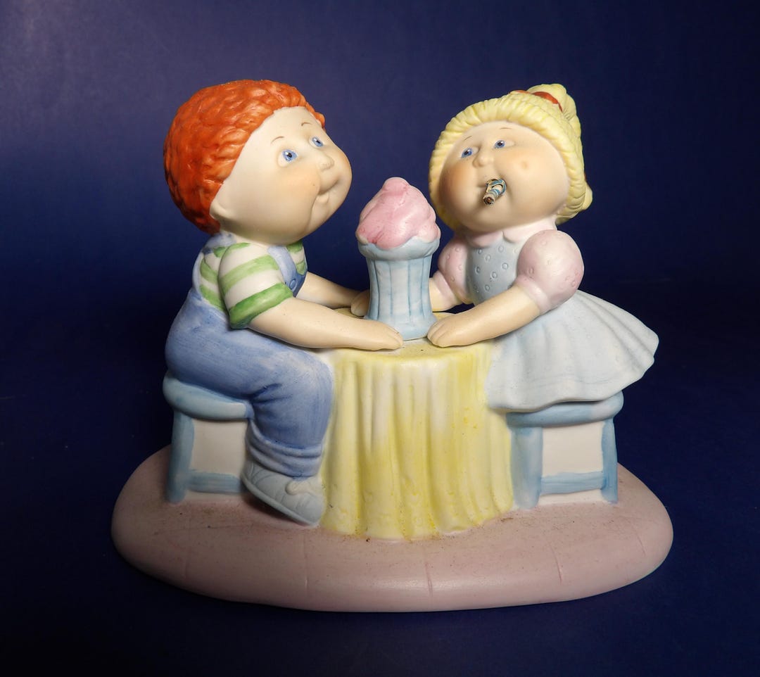 Cabbage Patch Kids Porcelain Figurine SHARING A SODA. - Etsy