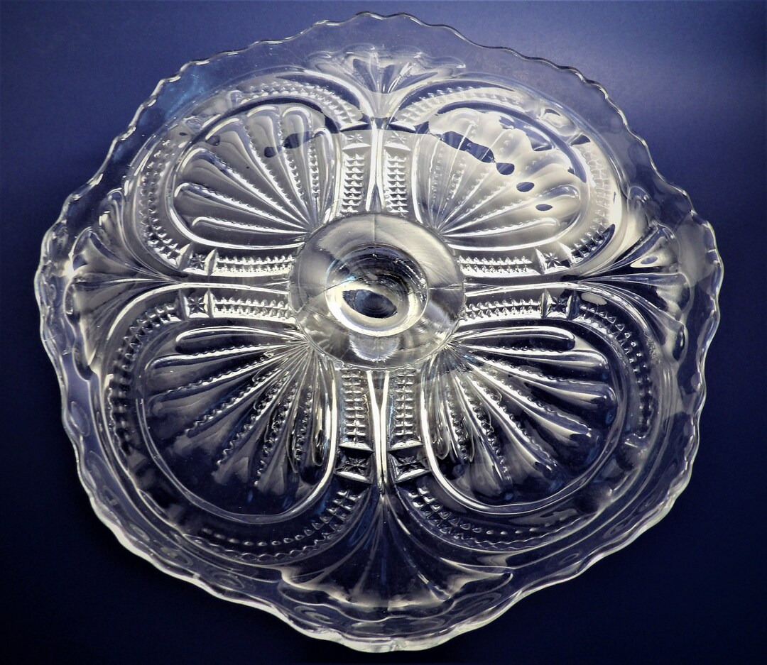 Bryce Higbee & Co. Glass Cake Stand - Etsy