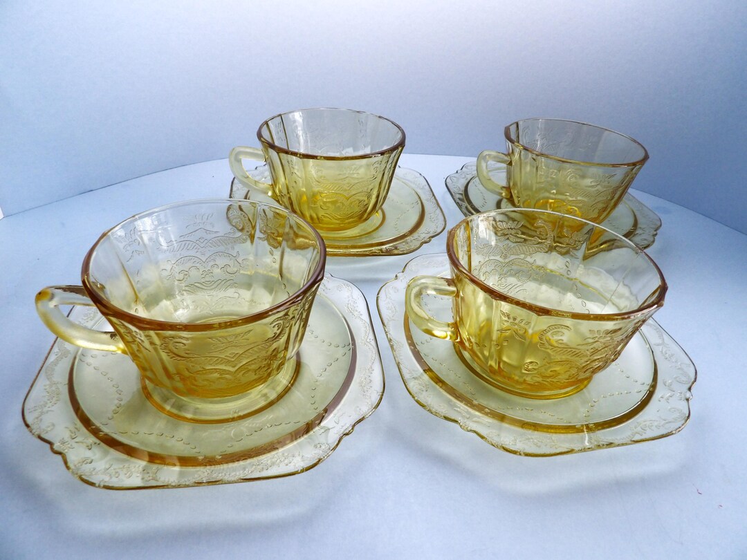 Indiana Glass Company RECOLLECTION Set of Four Cups and Saucers in ...