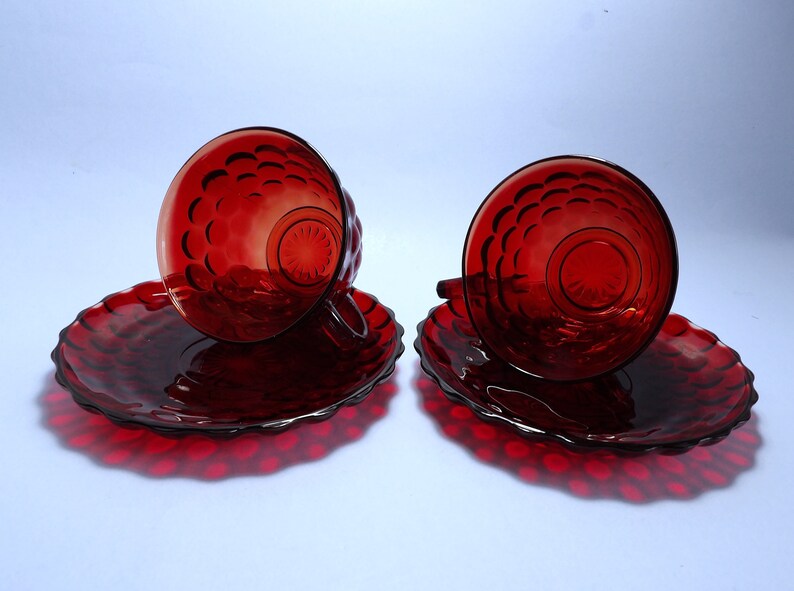 Anchor Hocking Bubble Ruby Red Cups and Saucers. - Etsy