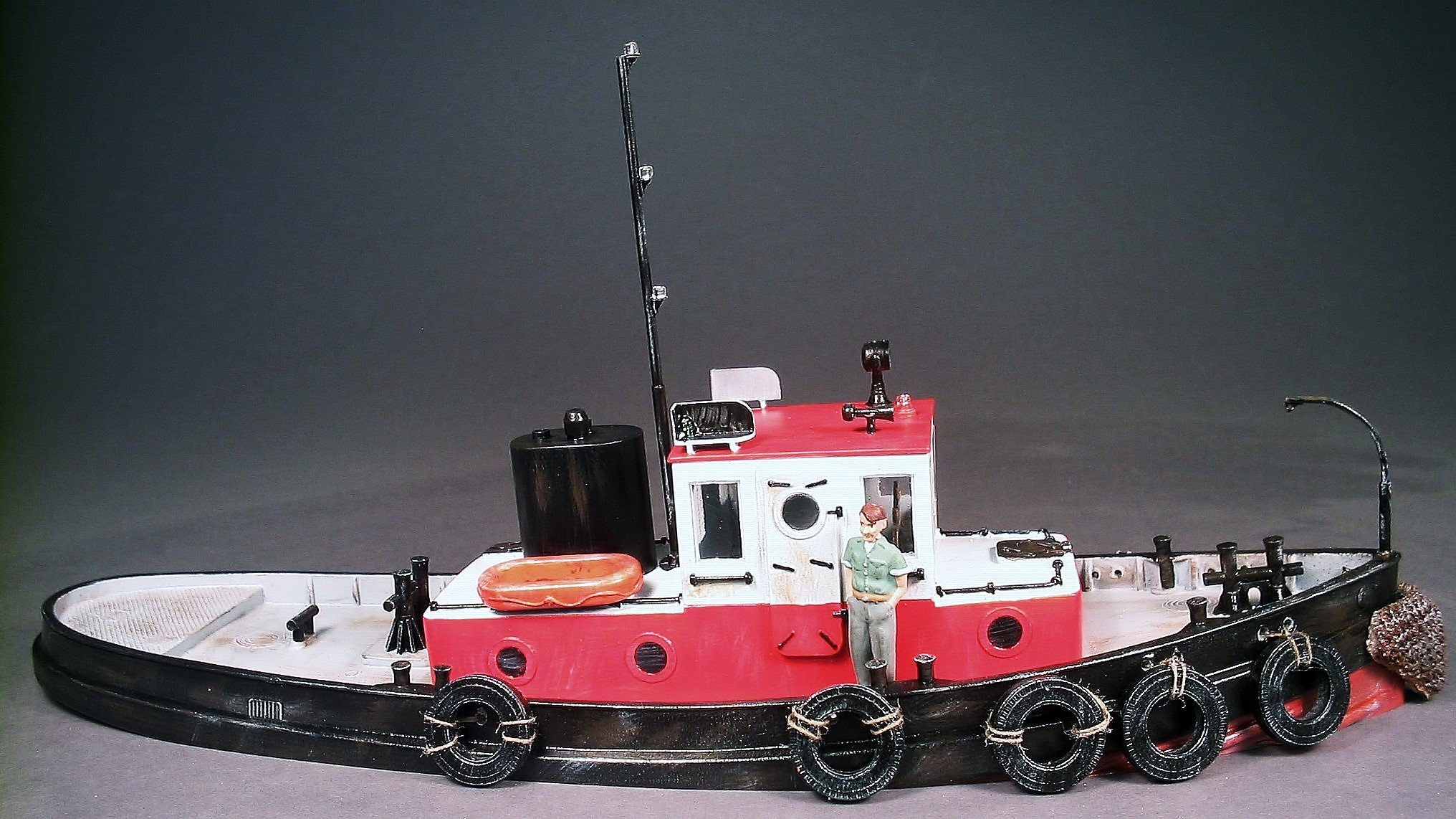 O/on30 1:48 Scale 45' Diesel Harbor Tugboat Kit for Diorama, Model ...