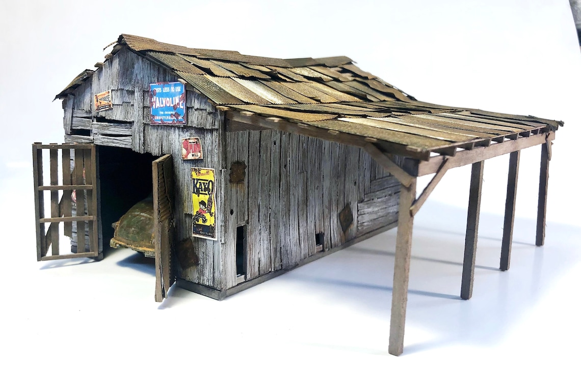 O 1:48 Scale the Barn Find - Etsy