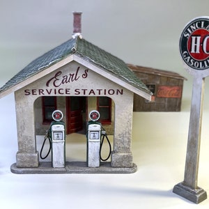 O/on30 1:48 Earl’s Service Station Model Kit for Diorama, Model ...
