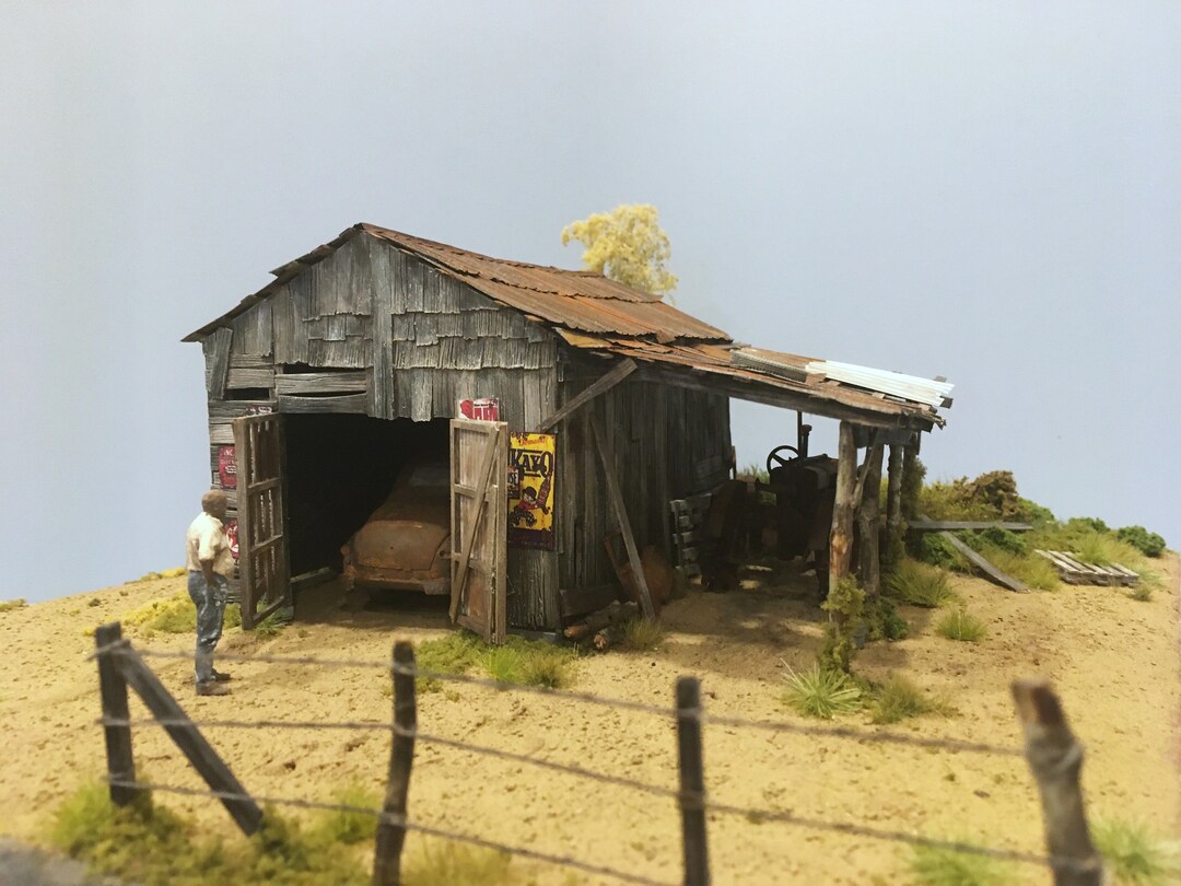 O 1:48 Scale the Barn Find - Etsy