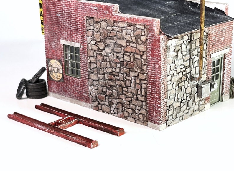 HO Scale Jones Brothers Garage, Diorama Building Kit - Etsy
