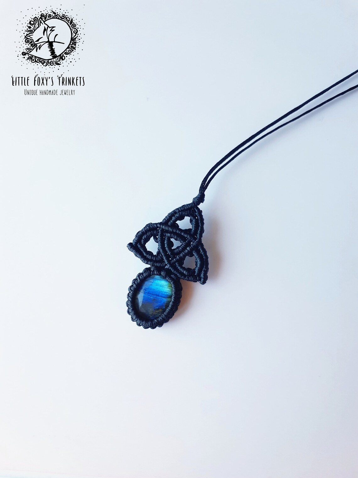 Macrame Celtic Knot Necklace With Labradorite / Celtic - Etsy