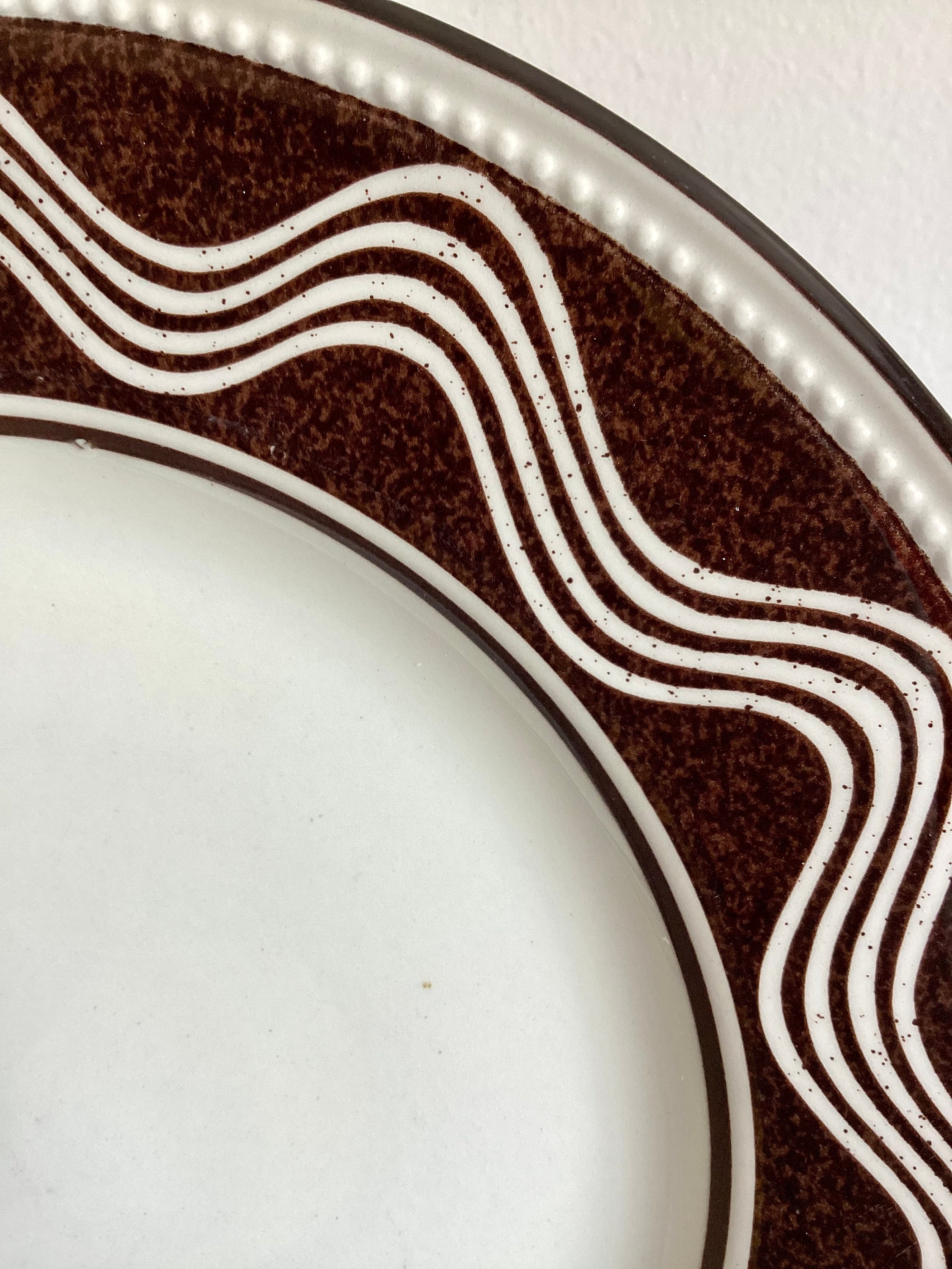 5 Mochaware Plates by Winthrop & Swann for Colonial Williamsburg - Etsy