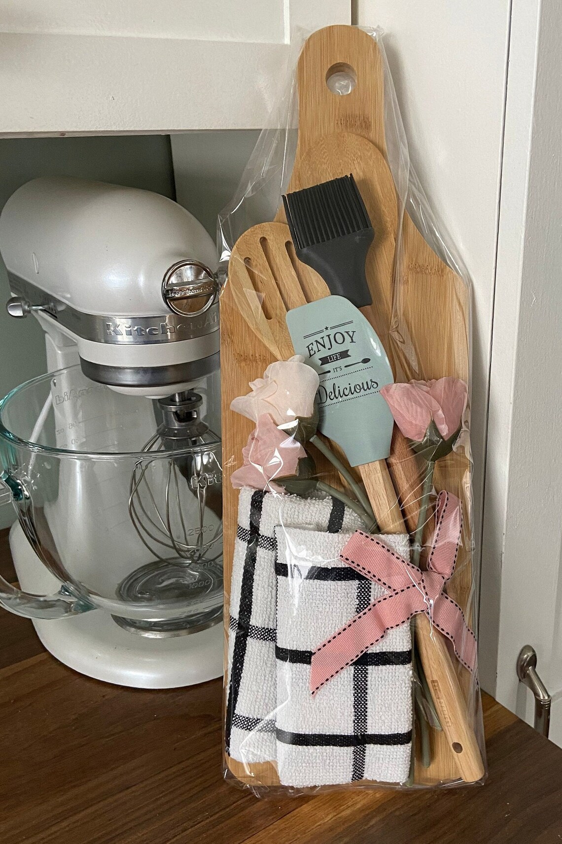 Kitchen Gift Idea Wooden Utensils Gift Basket Silk Roses Dishtowels ...