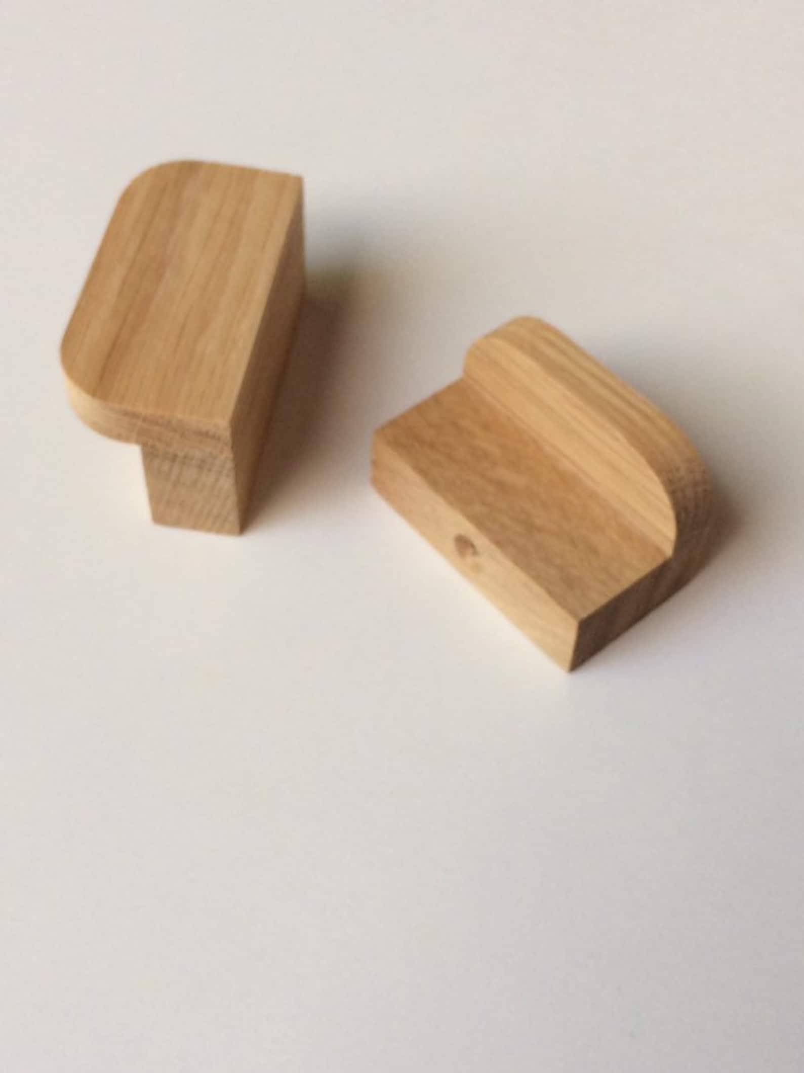 SW102 Solid Pulls/wooden Pulls/oaq Knobs - Etsy