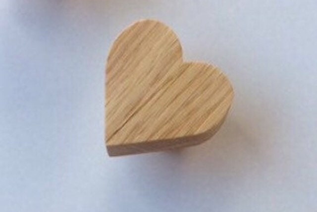 SW098 Heart Oaq Knob/wood Knobs/cabinet Pull/knobs/children's Room - Etsy