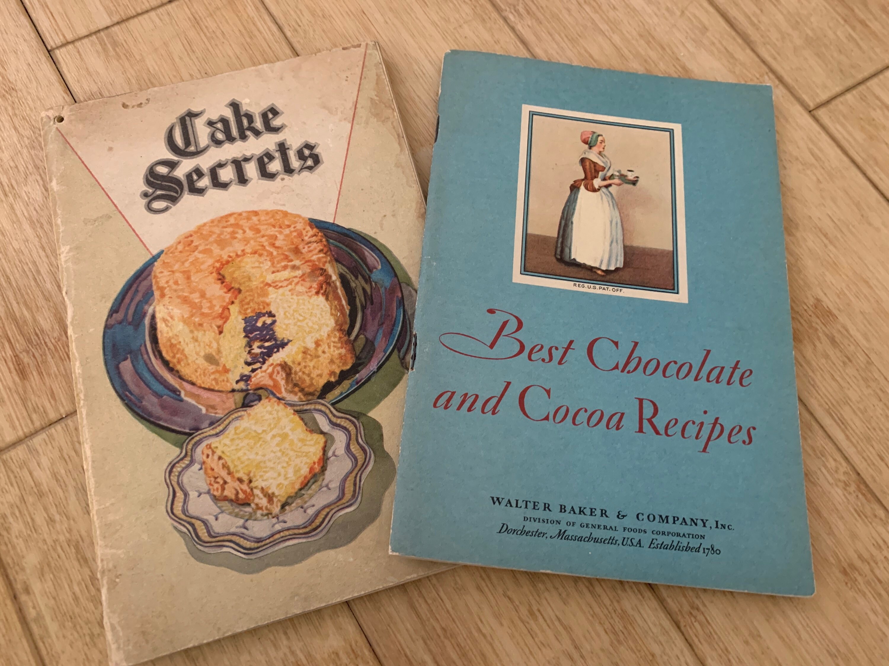 Two sweet Cook Booklets From 1920s and 30s. Swan Cake Secrets and ...