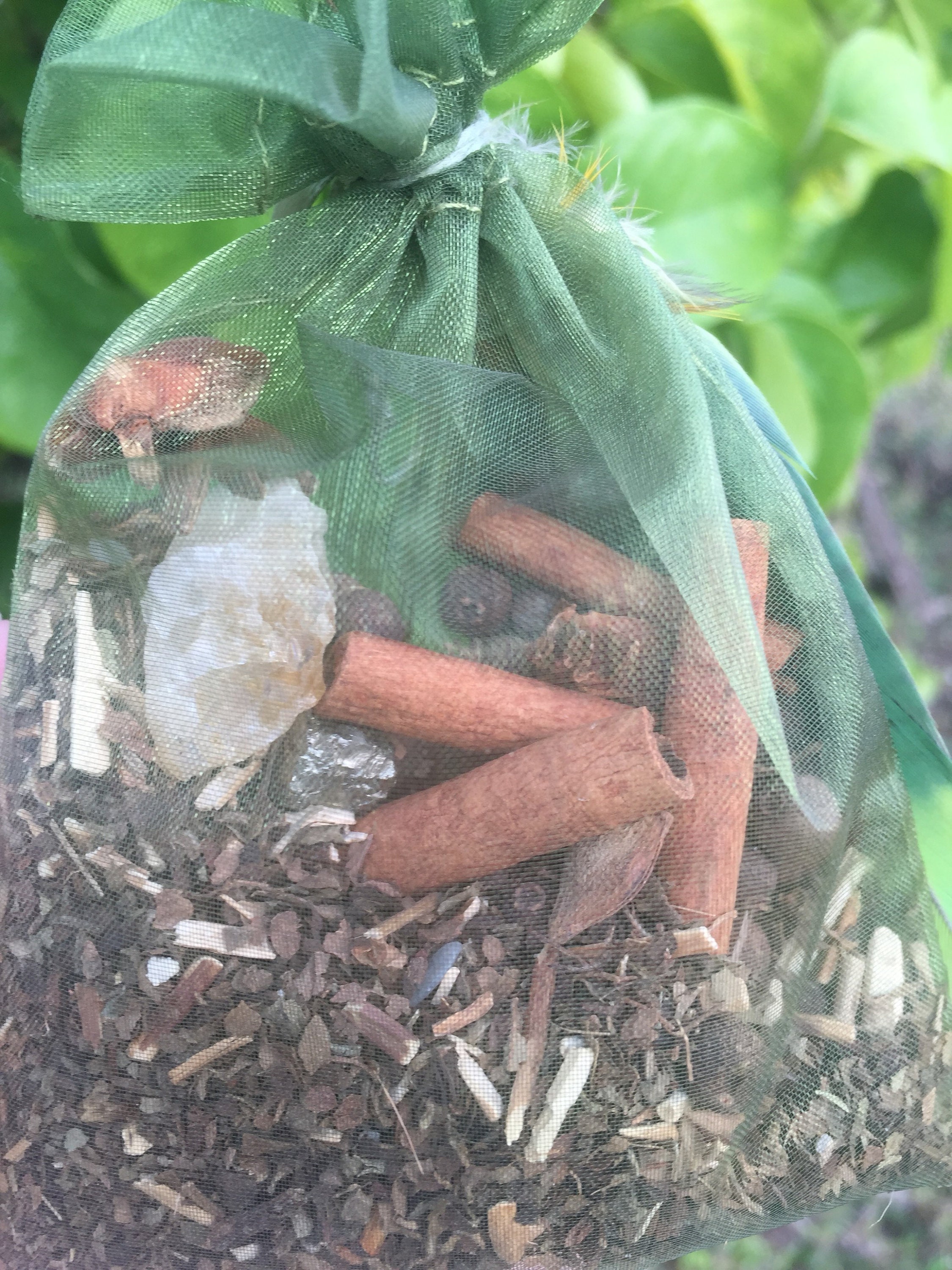 Prosperity Pouch Money Draw Abundance Crystals and Herbs - Etsy