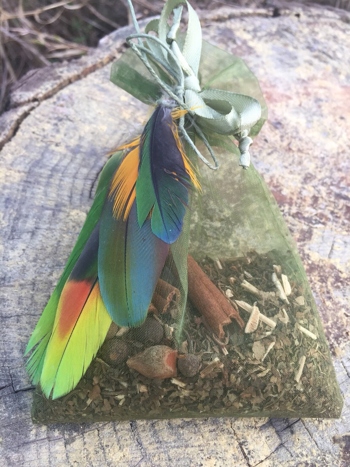 Prosperity Pouch Money Draw Abundance Crystals and Herbs - Etsy