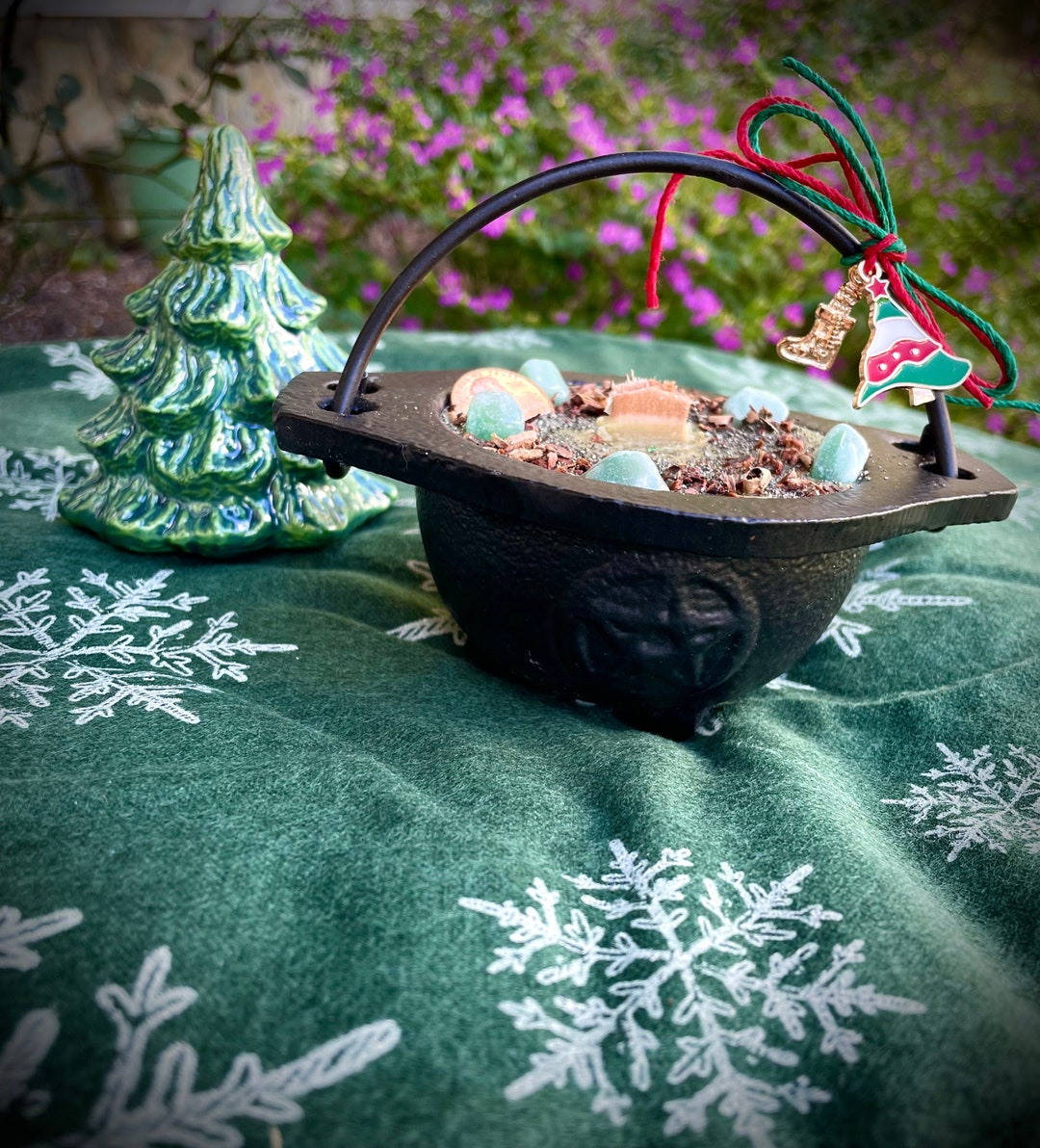 Bayberry Blessings Cast Iron Cauldron Candle for Drawing in Prosperity ...