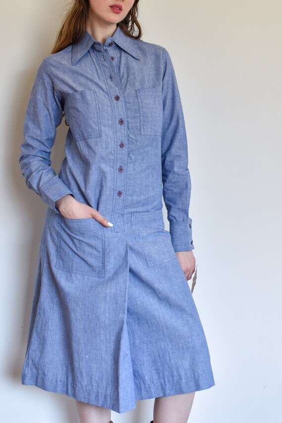 1970s Chambray Shirt Dress with Oversized Collar / Me… - Gem