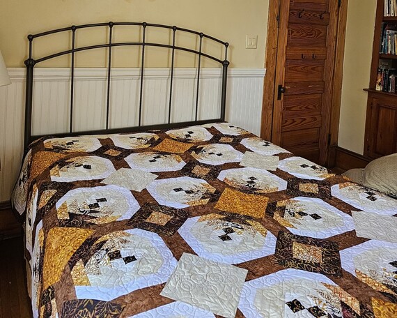 Tan king quilt store