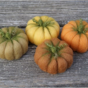 Needle Felted Wool Pumpkins Set of 4 Waldorf Inspired Halloween Home ...