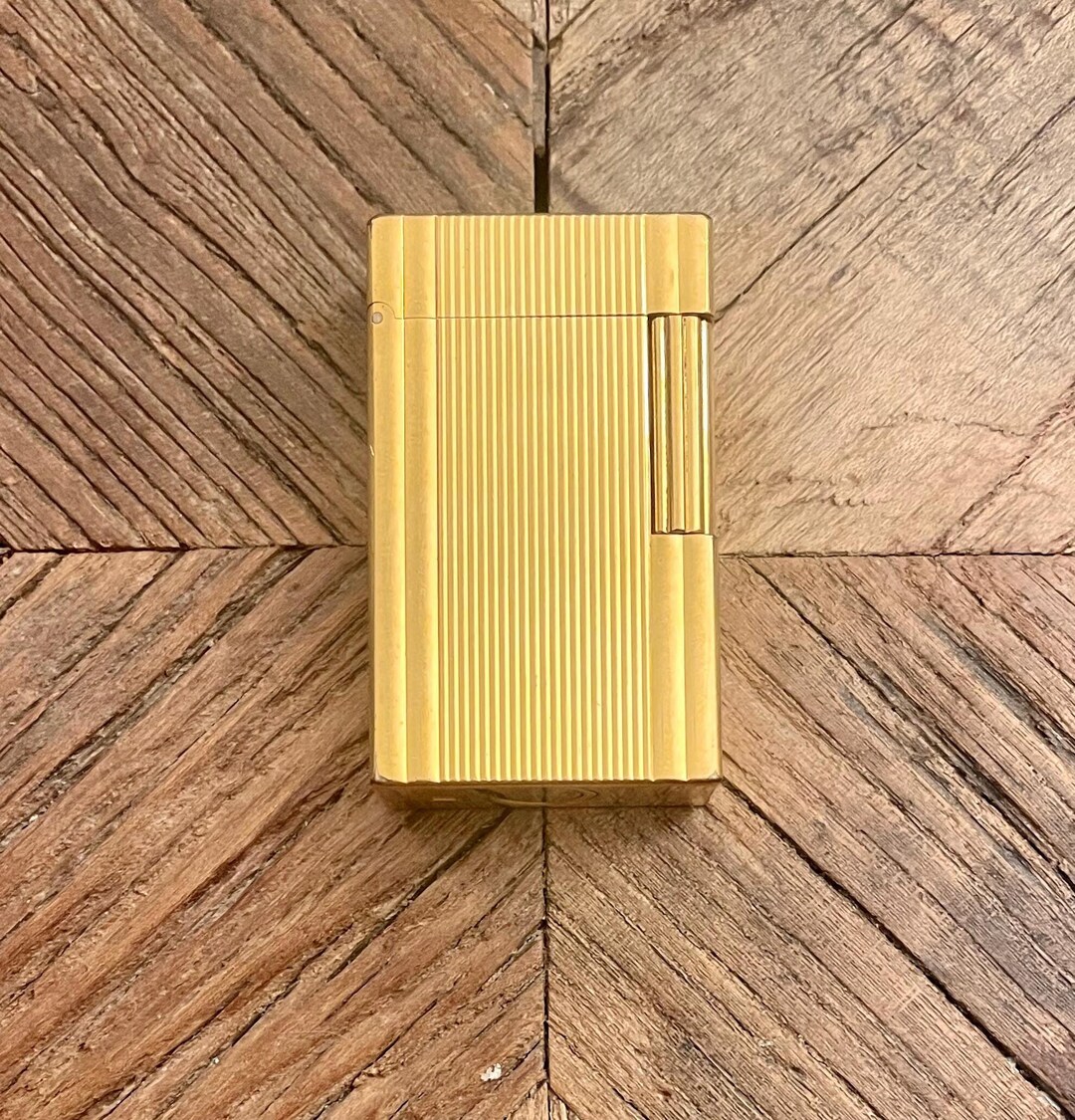 S. T. Dupont Lighter - Line 1 - Large Model - Windsor Model - Gold ...