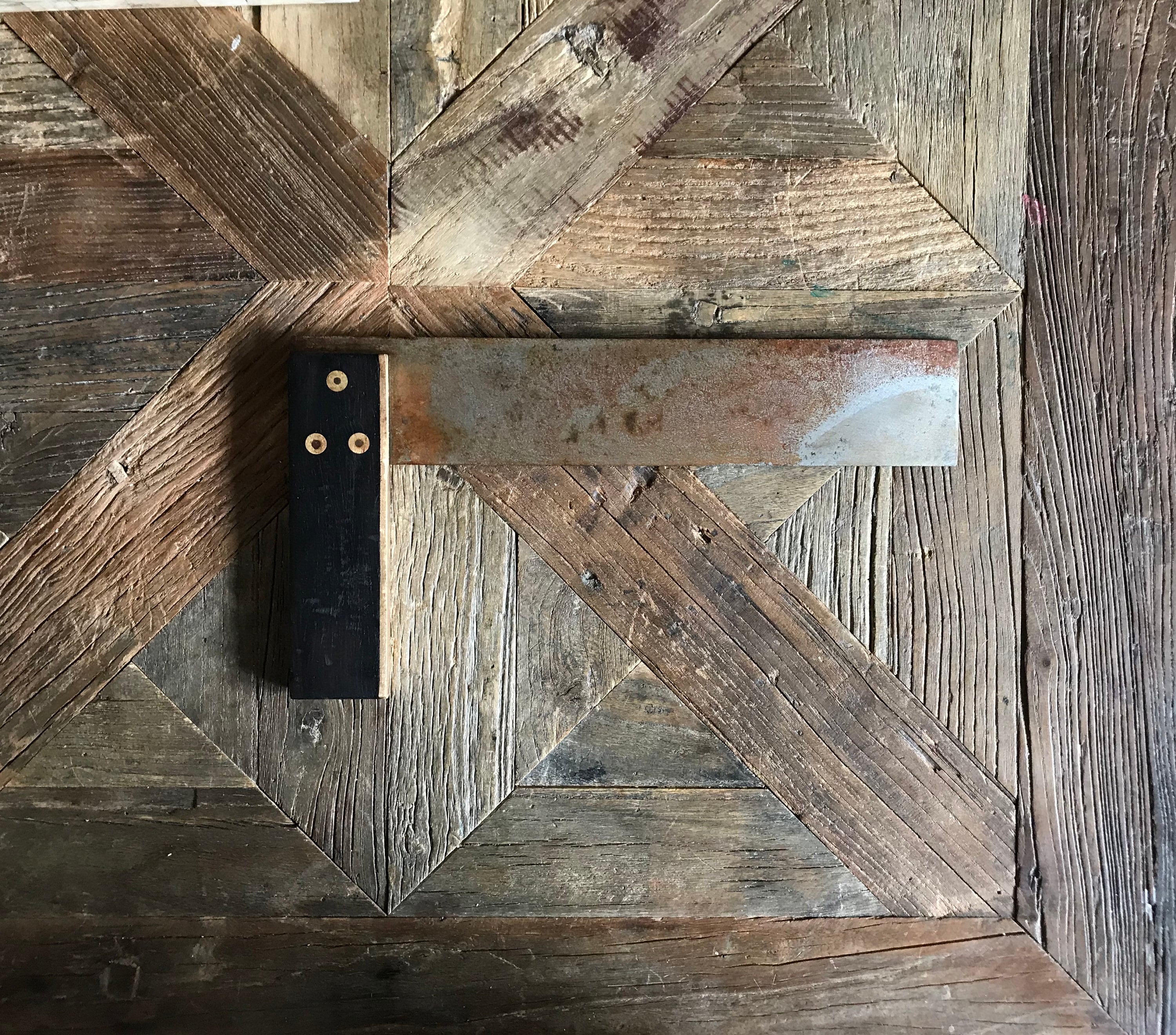 Ancient carpenter's square tool