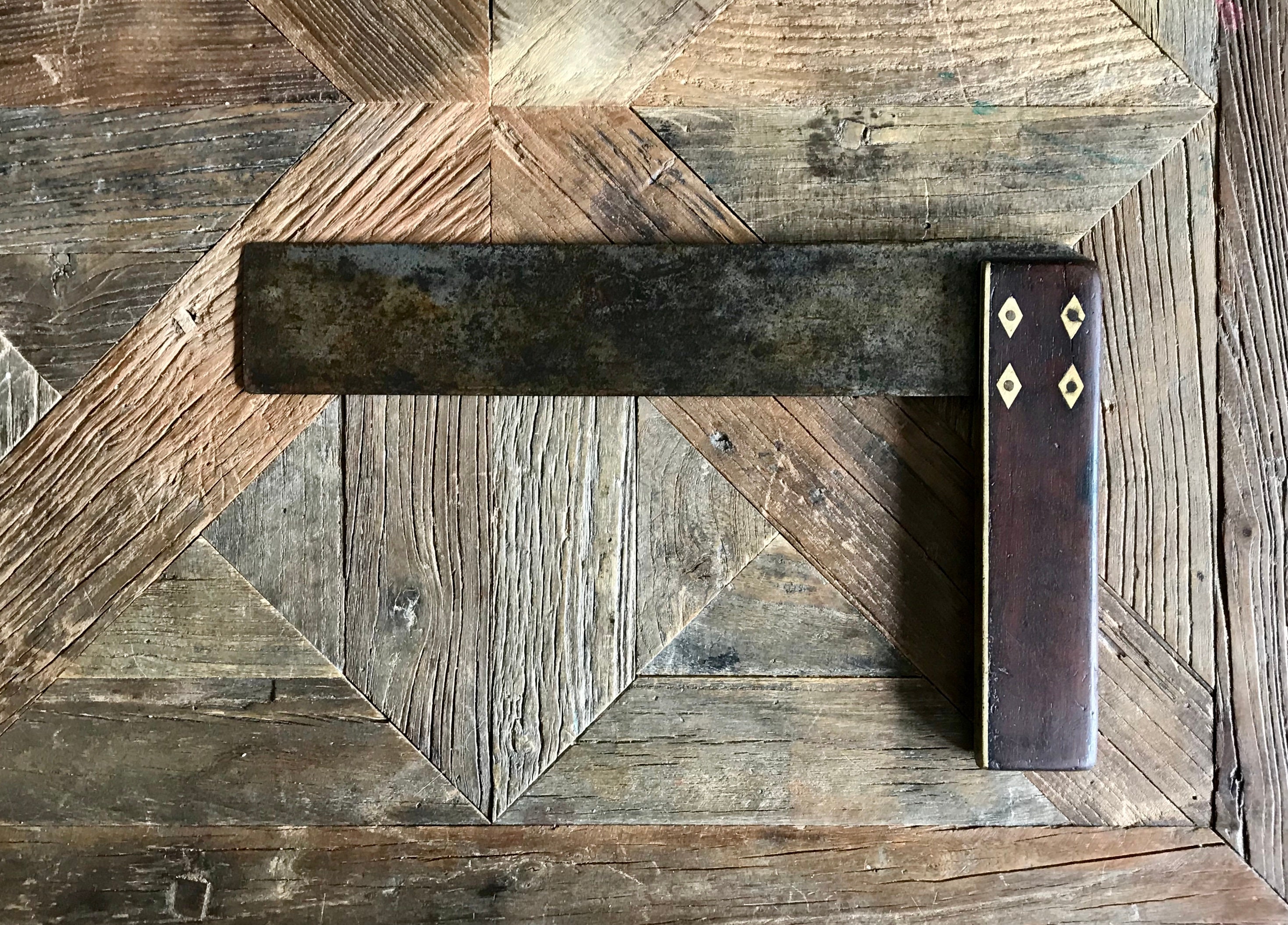 Ancient carpenter's square tool