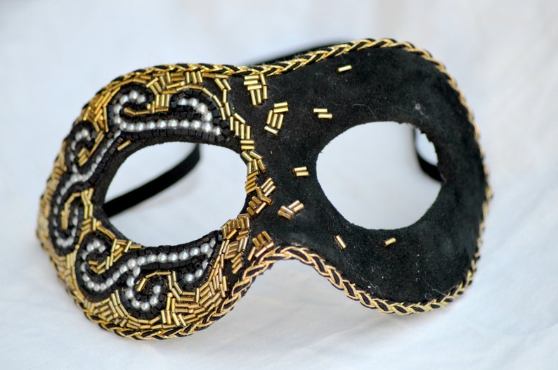 Osiris, Hand-beaded Masquerade Ball Mask, Theatre Egyptian God of ...