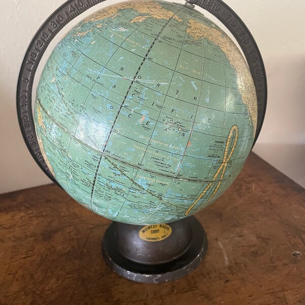 George Cram Globe - Etsy
