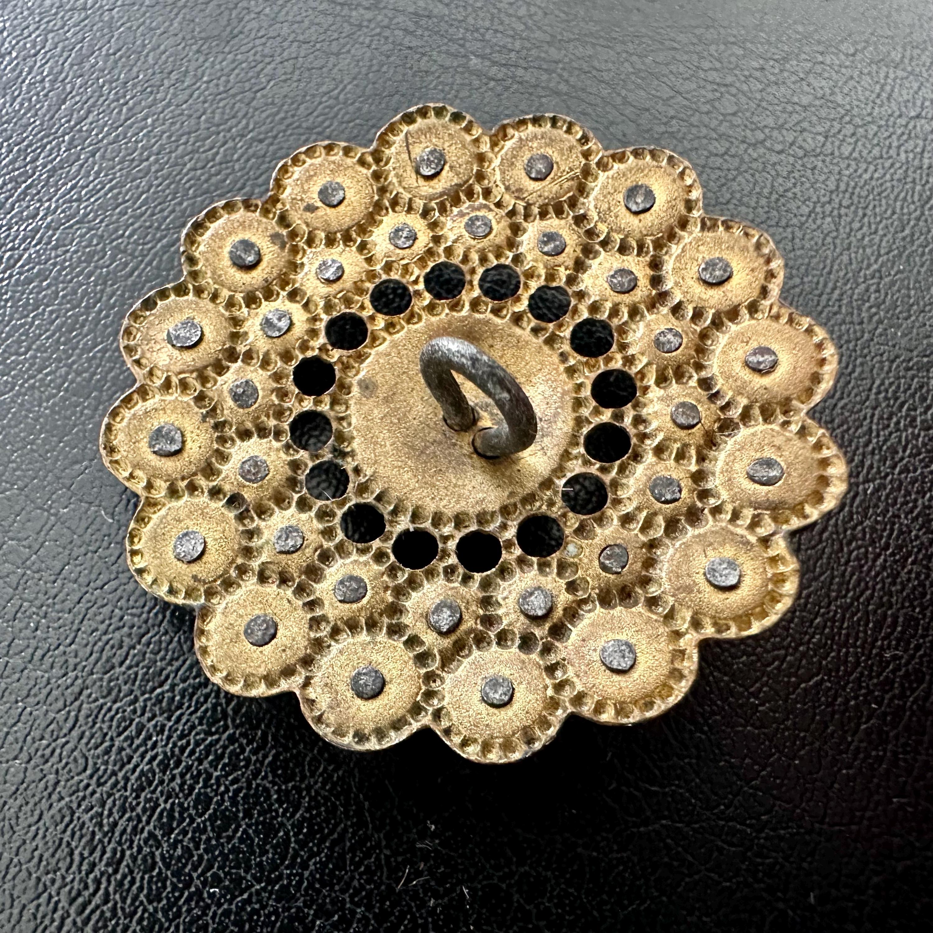 Antique Victorian Steel Cut Button / Late 1800s Early 1900s / Antique ...