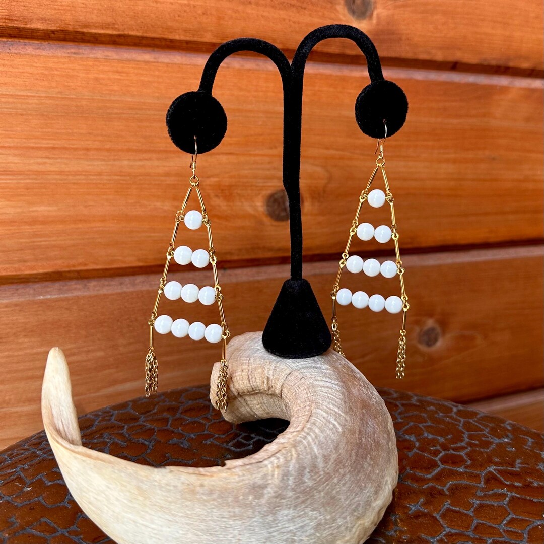 Mod Vintage Runway Beaded Tassel Earrings / Ancient Roman White Beads ...