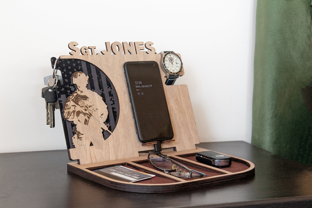 Personalized Soldier Docking Station, Military Gift, Gift for Army Dad ...