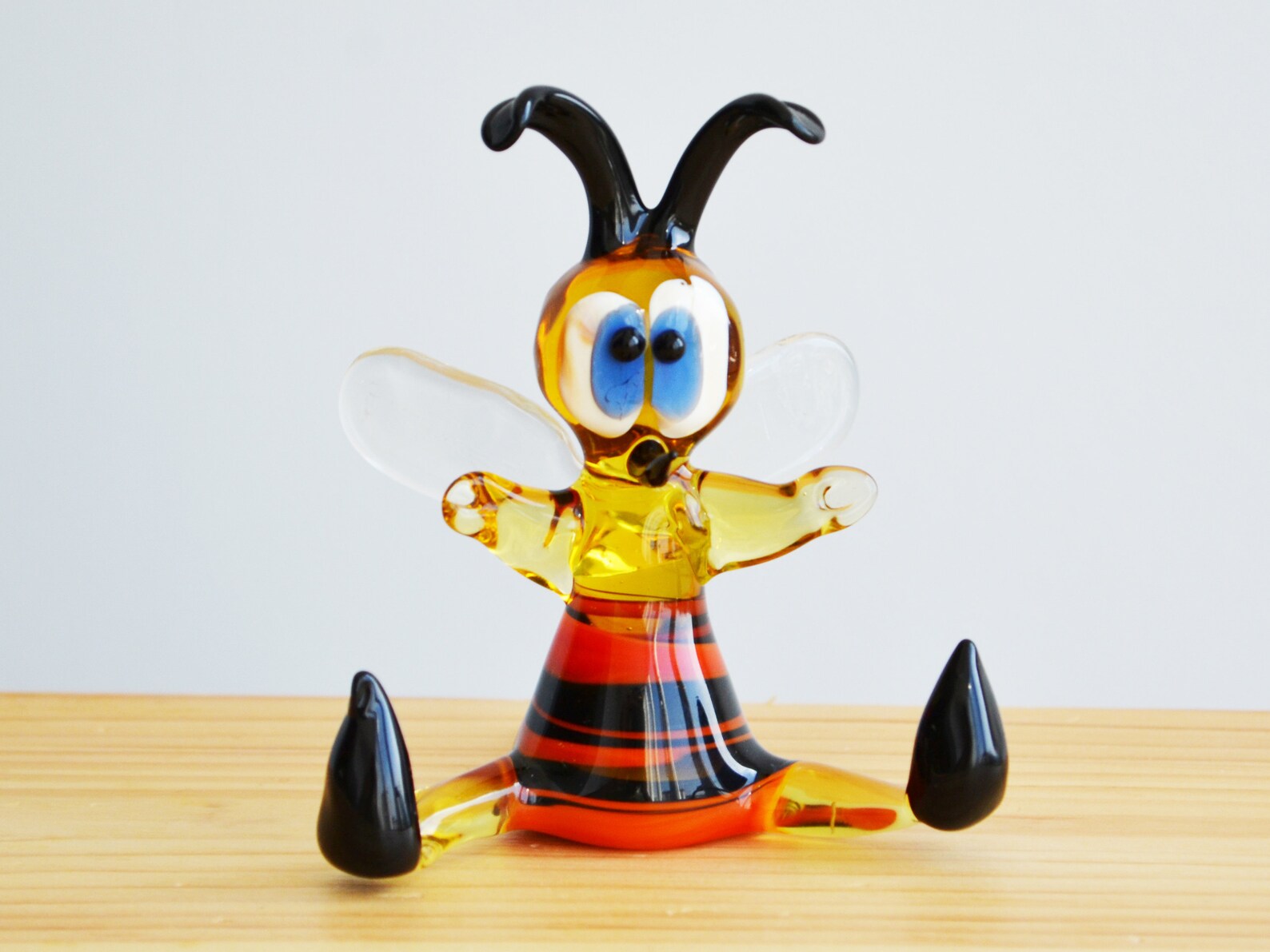 Glass Bee Figurines Collectible Bee Sculpture Bee Miniature - Etsy