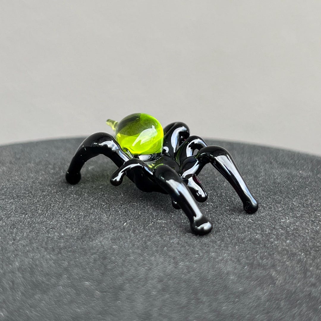 Glass Spider Figurine – Miniature Spider Sculpture – Blown Glass Spider ...