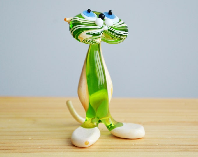Green Glass Cat Figurine Cat Animals Glass Cat Miniature Artglass Cat ...