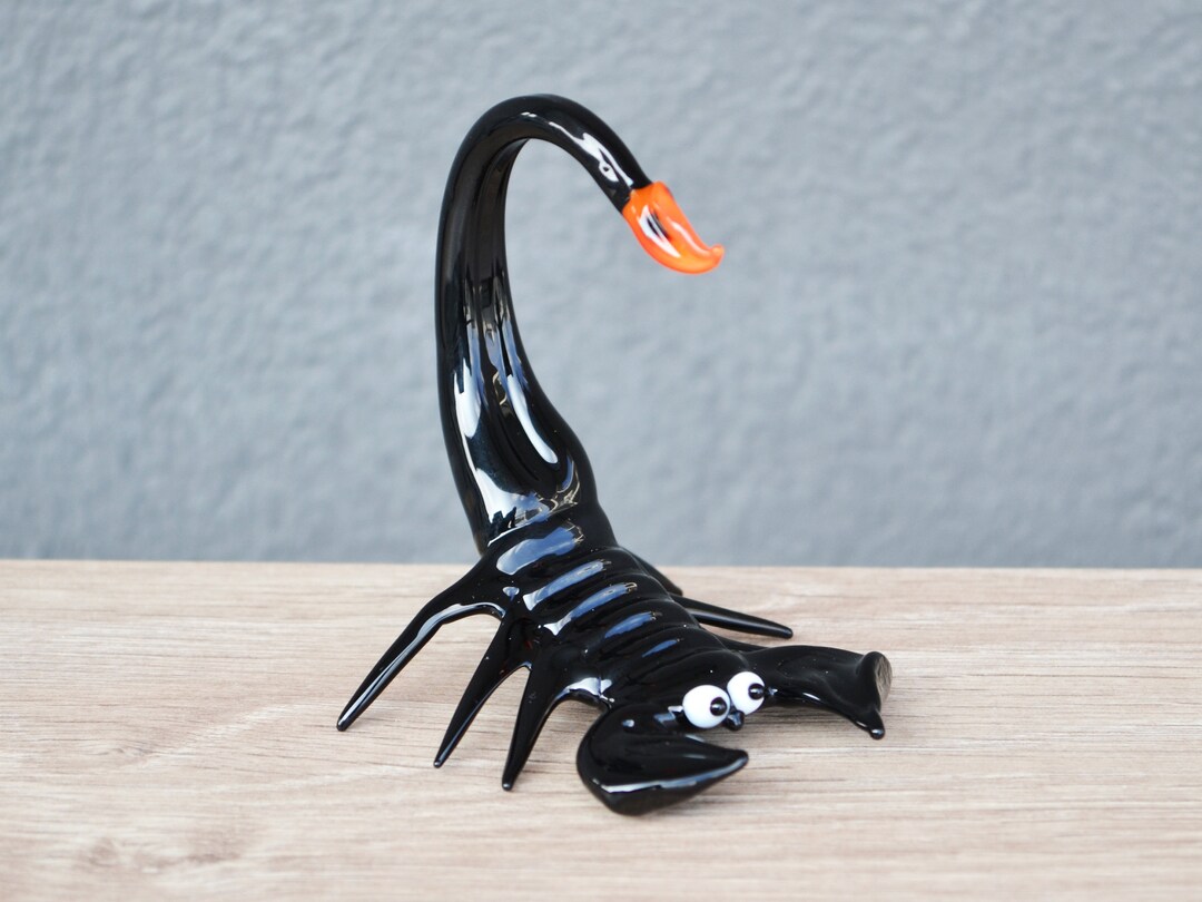 Glass Scorpion Figurine – Hand Blown Glass Scorpion Sculpture ...