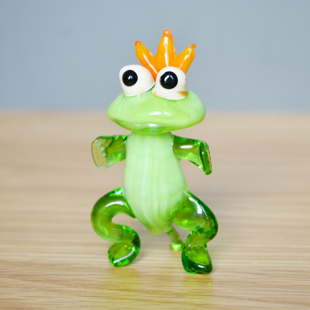 Glass Frog Figure - Green Glass Frog Sculpture - Collectible Christmas ...