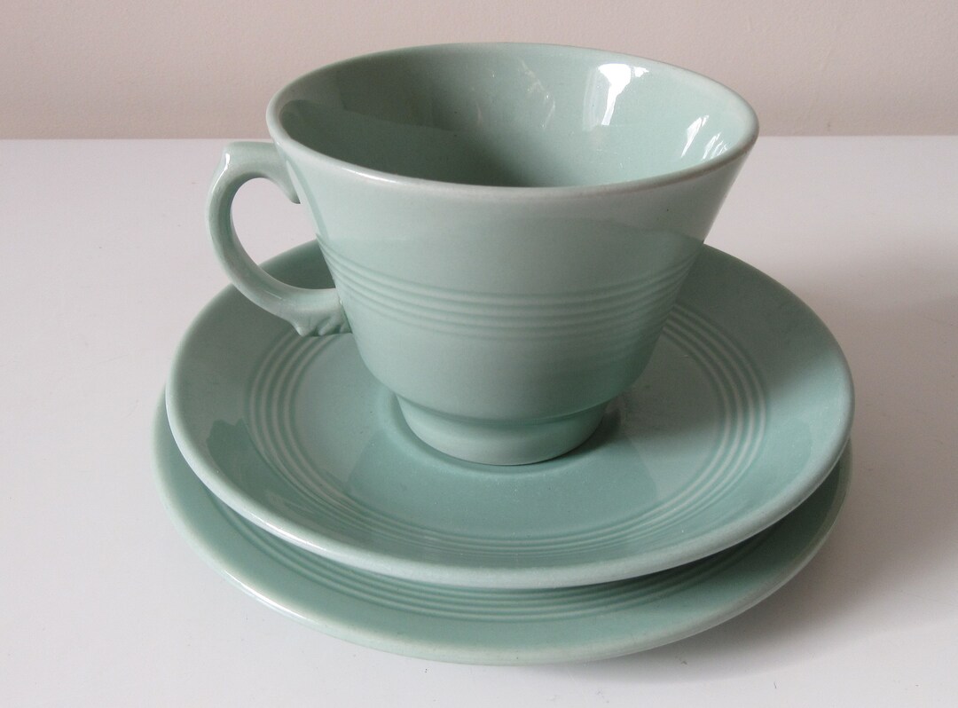 Vintage Gift. Woodsware Beryl Green Tea Cup Saucer and Side Plate ...