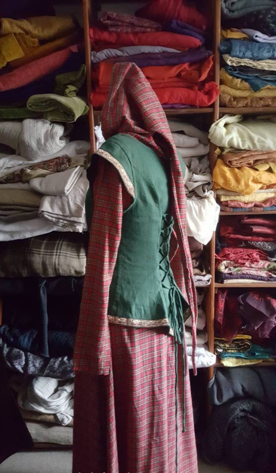 Bodice Linen Green, Medieval Bodice Border Red-gold Celtic, LARP ...