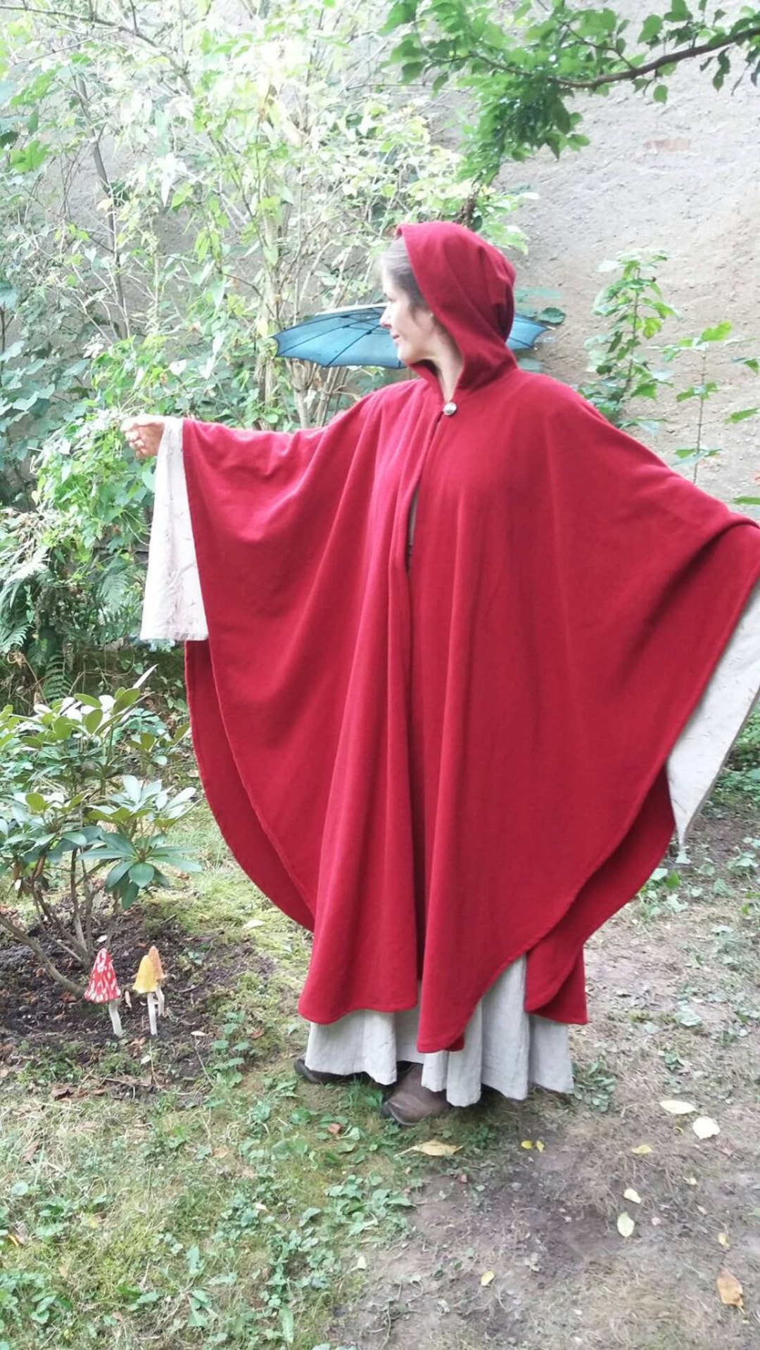 Cloak Medieval Red, Little Red Riding Hood, Cape Middle Ages, Middle ...