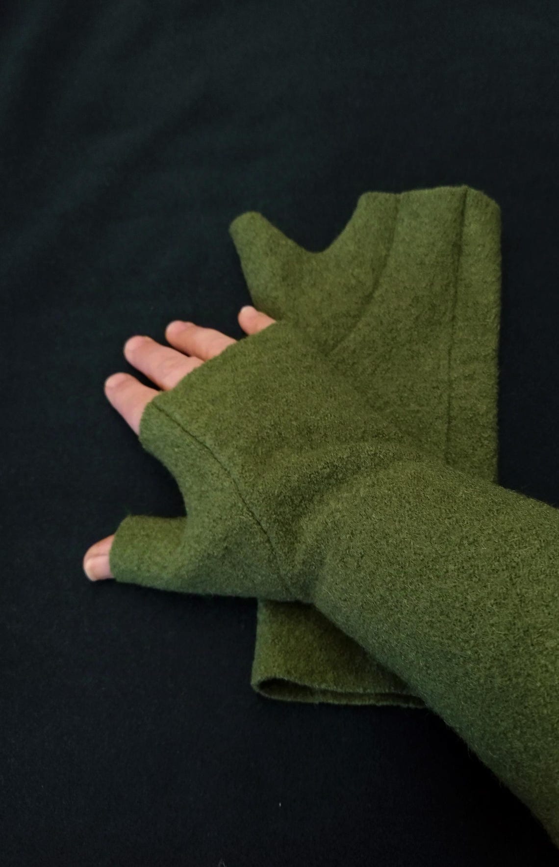 Handwarmer, Medieval Cuffs, Cuffs Black - Etsy