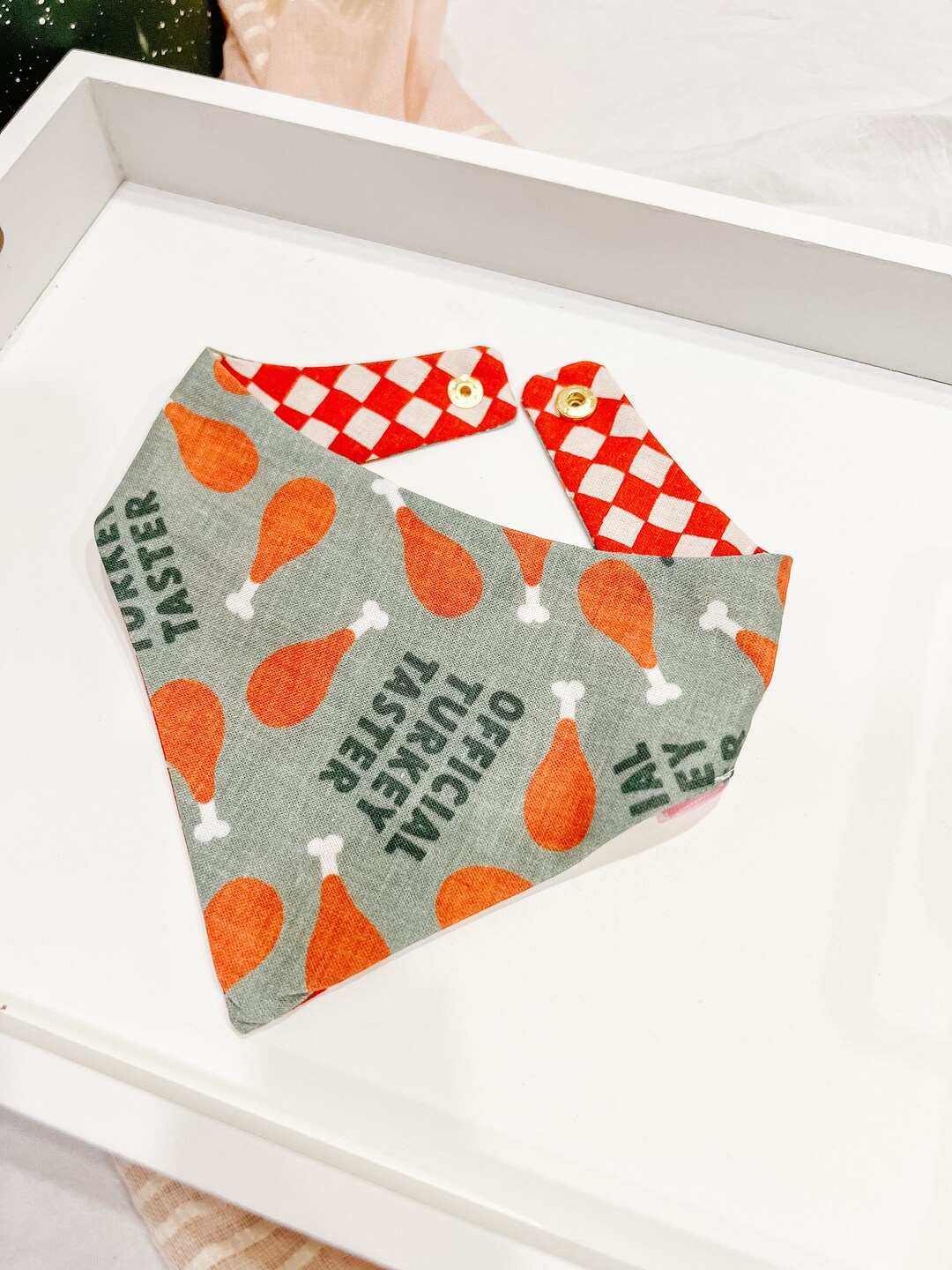 Turkey Taster, Curved Neck Snap on Dog Bandana, Winter Pet Collar ...