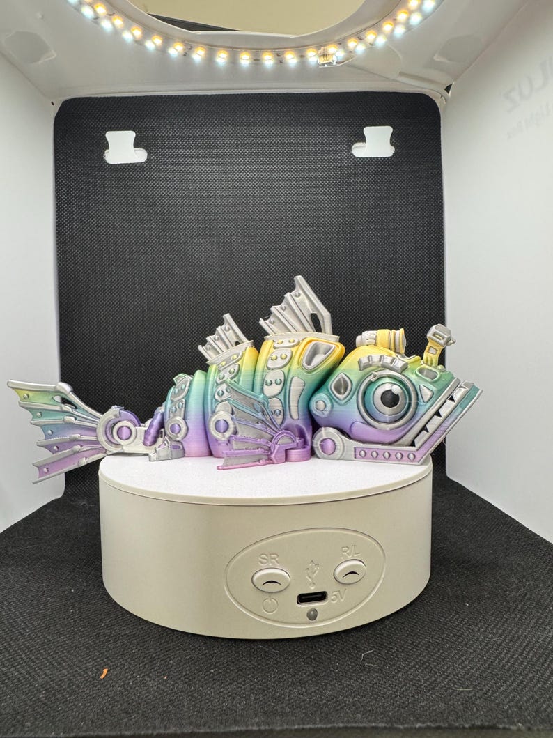 3D Printed Cyber Fish With Articulating Joints, Designed by Flexi ...