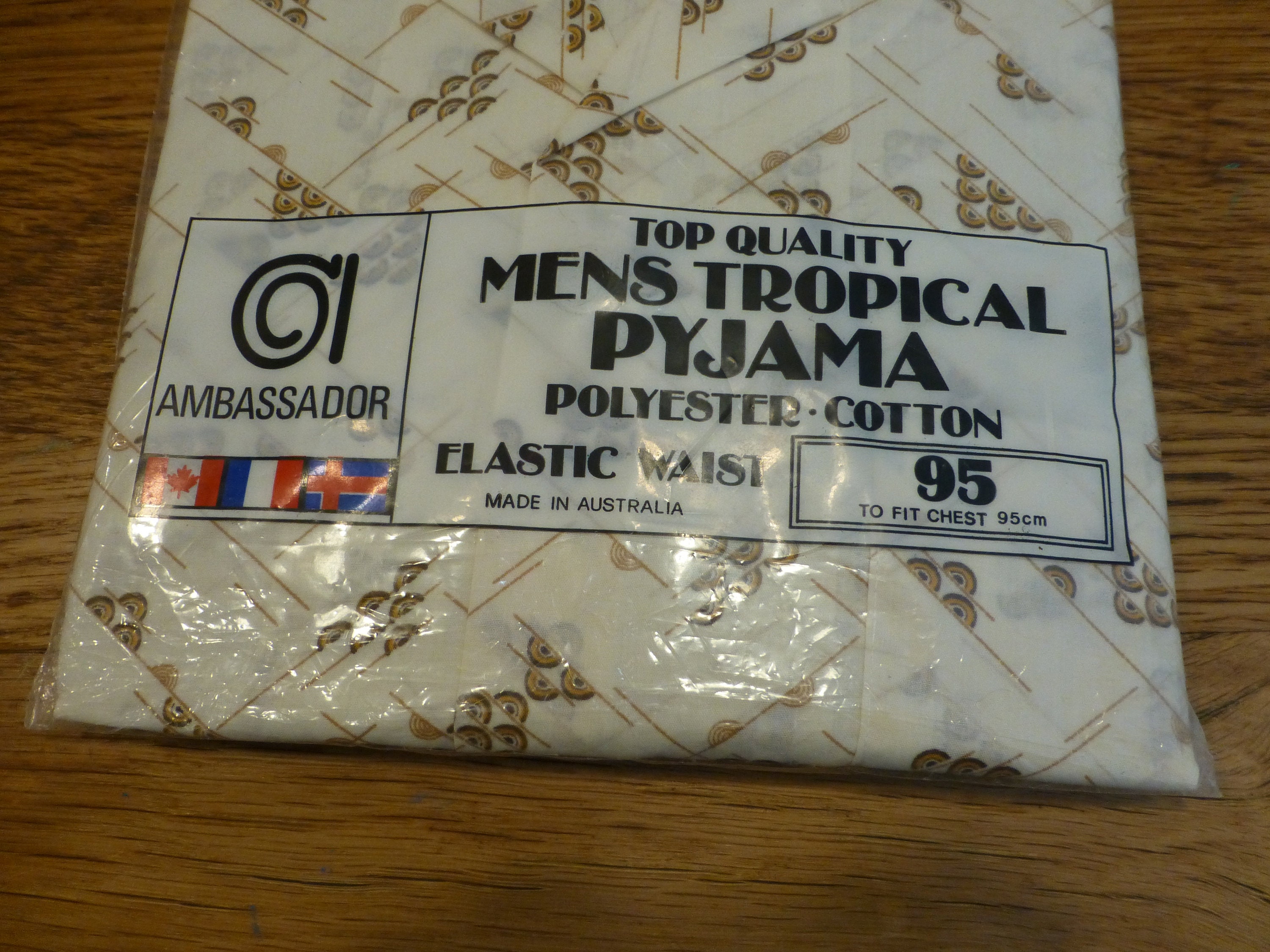 Funky Retro 1970s Traditional Men's Short Pyjamas Made in Australia to ...