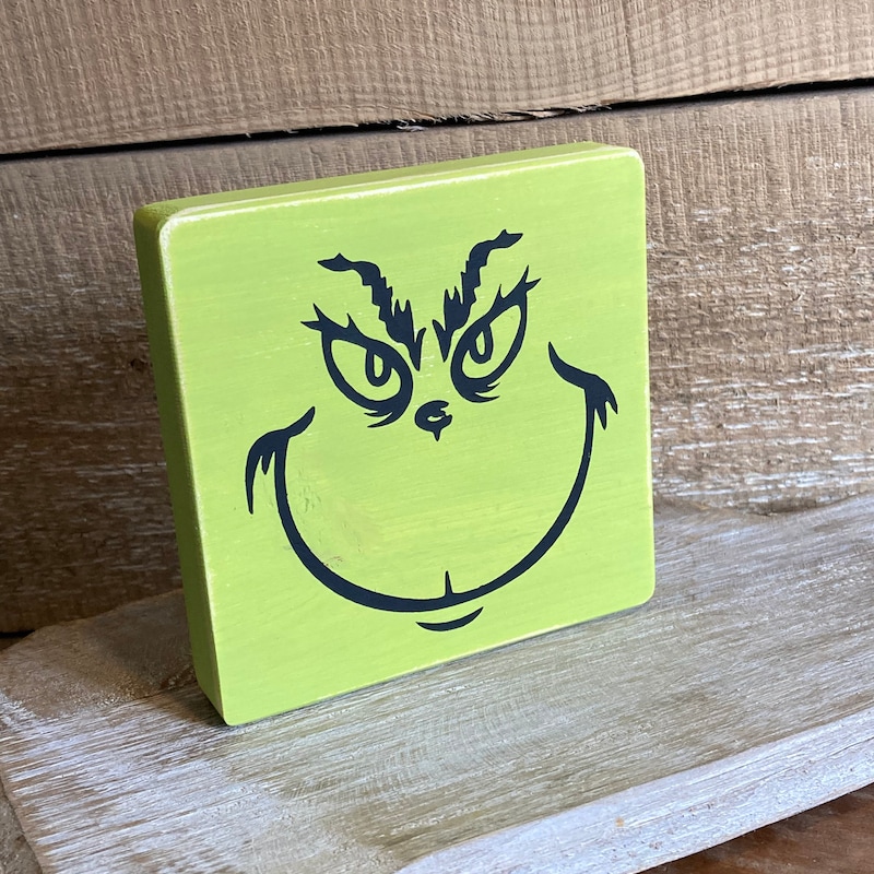 Grinch Sign - Etsy